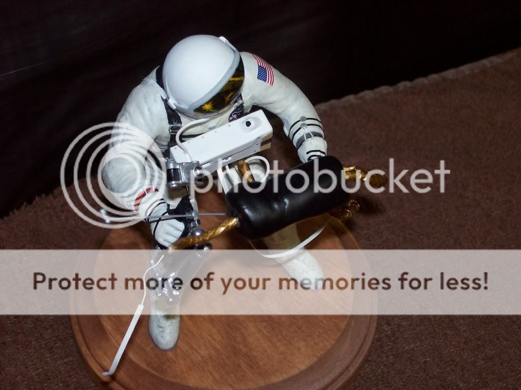FS: White's Gemini IV spacewalk model - collectSPACE: Messages