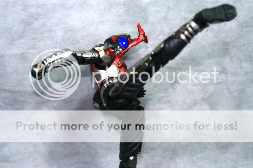 儚い雪、儚い夢 : [Figure] S.I.C. VOL.52 仮面ライダーカブト