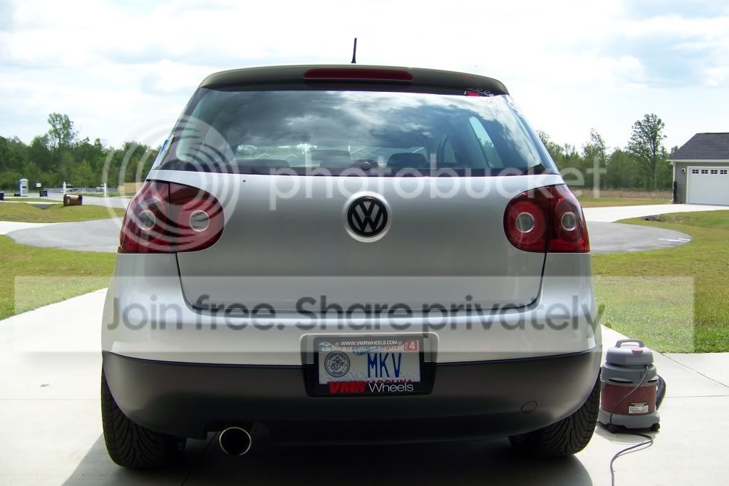 Tail light alignment ? | VW Vortex - Volkswagen Forum