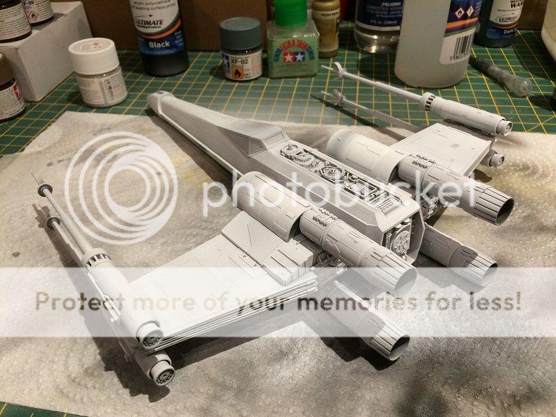 1/48 Revel Fine Molds X-Wing Blue Leader - International Scale Modeller