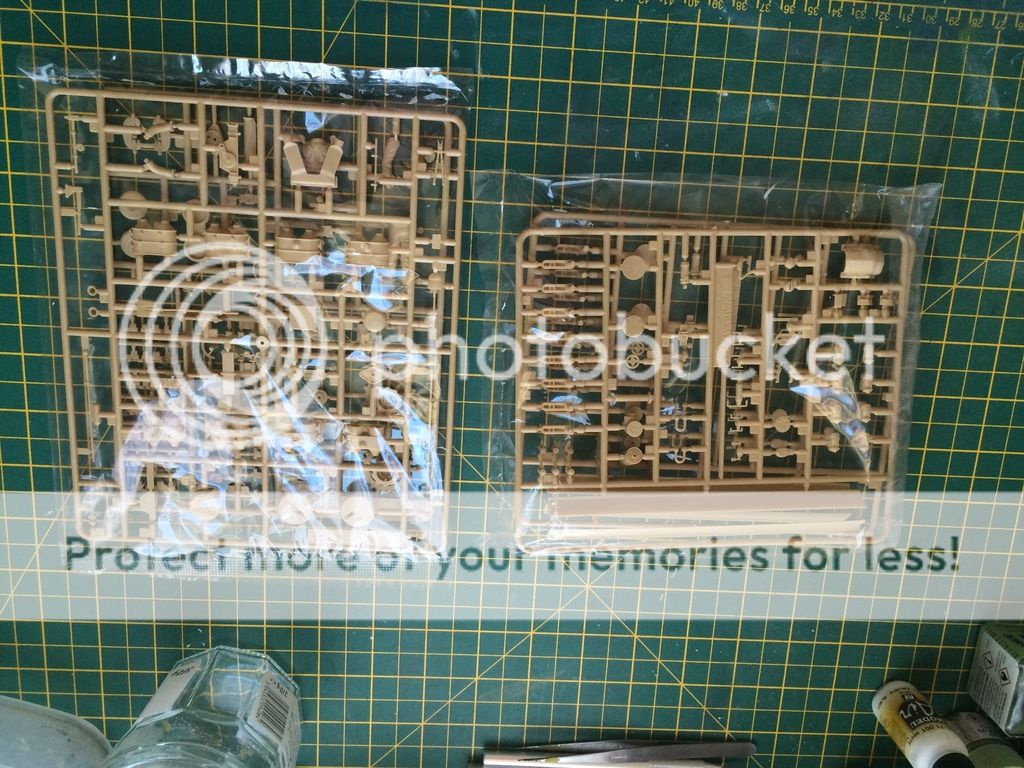 Academy 1/35 Tiger 1 (Mid) - International Scale Modeller