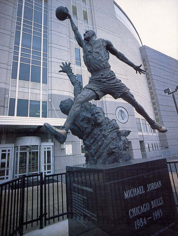 Bull Statue In Chicago Location at Amy Hartzell blog